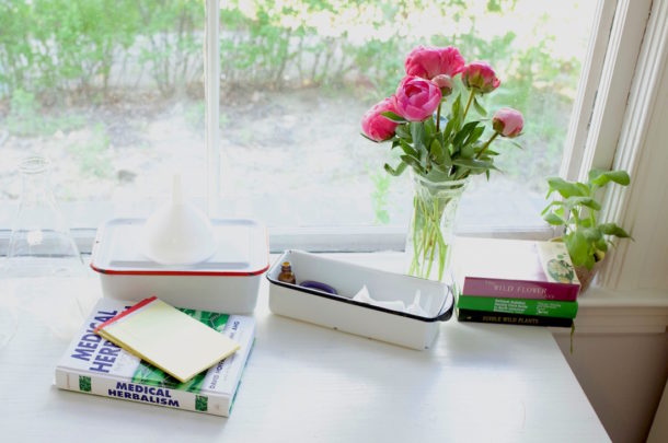 101 Herbal Books To Build Your Herbal Library