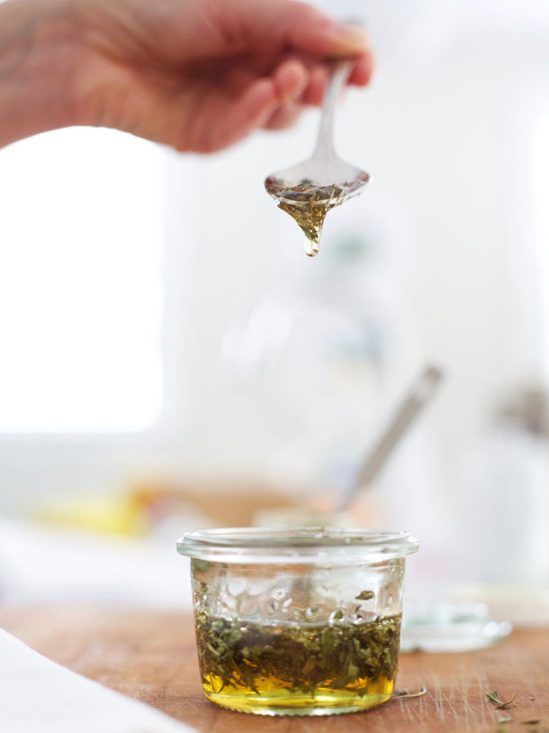 7 Ways To Use Tulsi Everyday – Herbal Academy