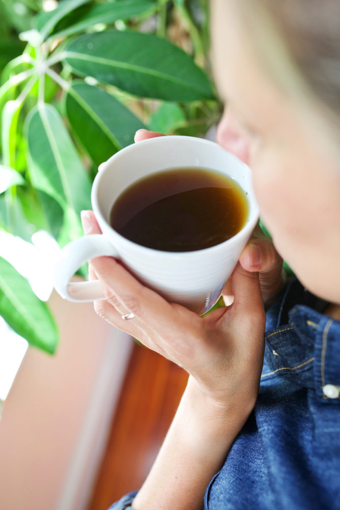 How To Formulate A Gut-Nourishing Herbal Tea Blend