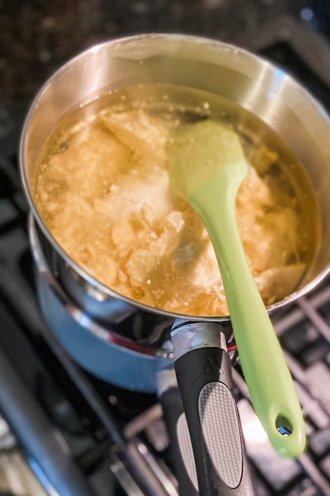 Comfrey Cream Recipe for Achy Joints and Muscles