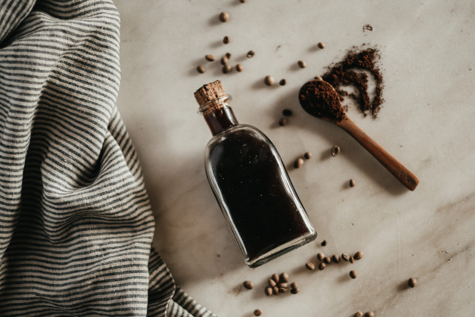 How to Make Coffee Extract + A Dark Chocolate Delights Recipe – Herbal ...