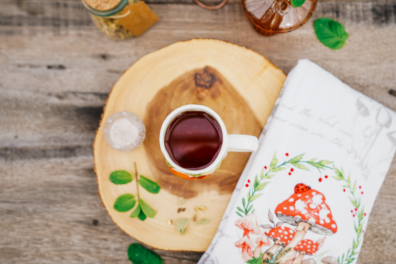 DIY Herbal Sore Throat Gargle – Herbal Academy