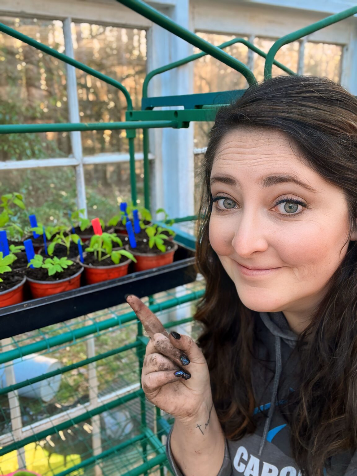 Herbal Academy Student Feature: Amber Benge (@gracewalkfarm) – Herbal ...