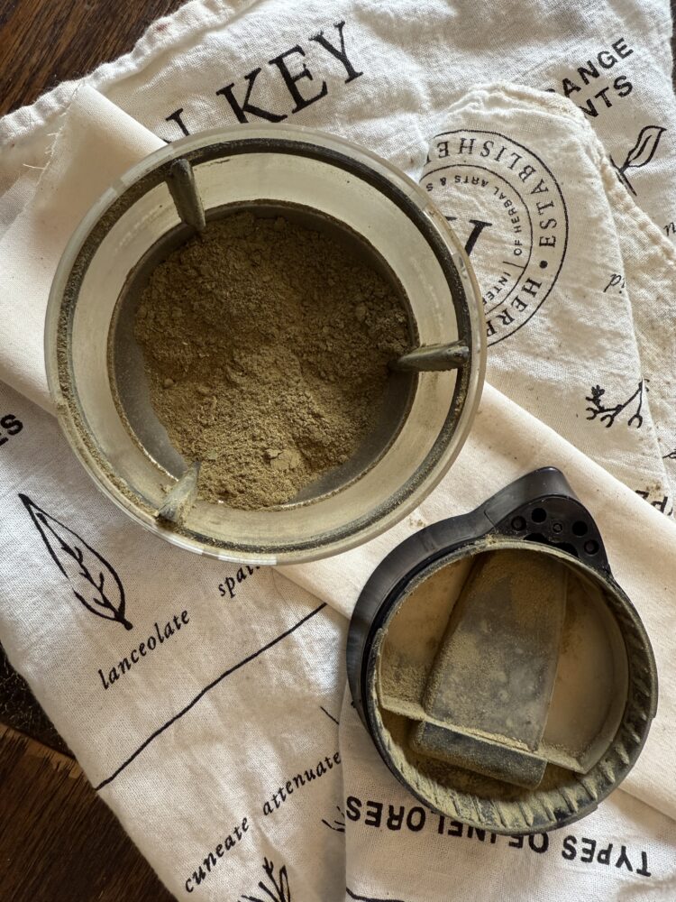 Herbal Capsules 101: Everything You Need to Know to Get Started ...