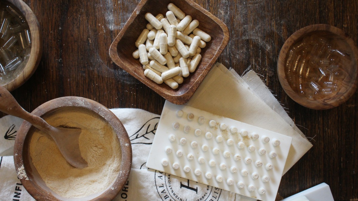 Herbal Capsules 101: Everything You Need to Know to Get Started ...